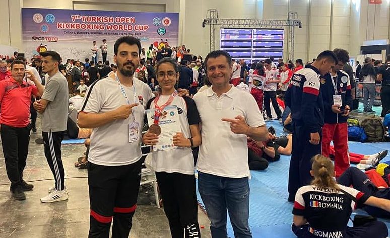 İskenderunlu Emir Murt’tan Dünya Üçüncülüğü! | İskenderun Gazetesi